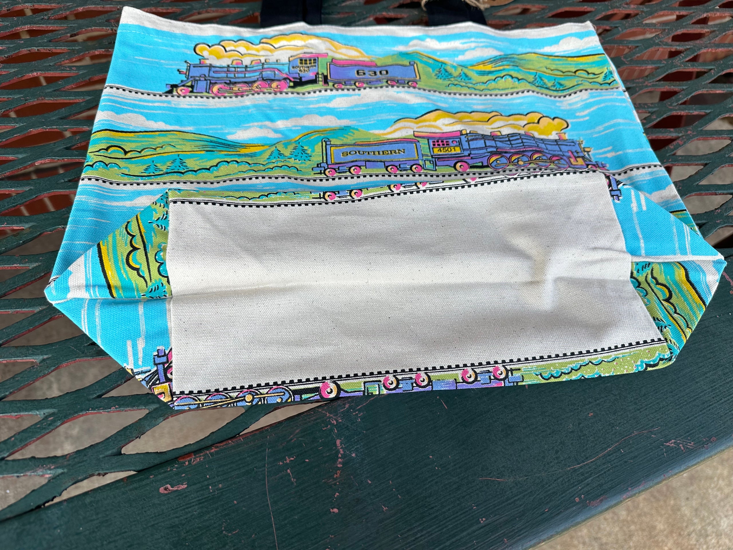 Southern Heritage Canvas Tote | Steam Engines 4501 & 630 Design | TVRM ...